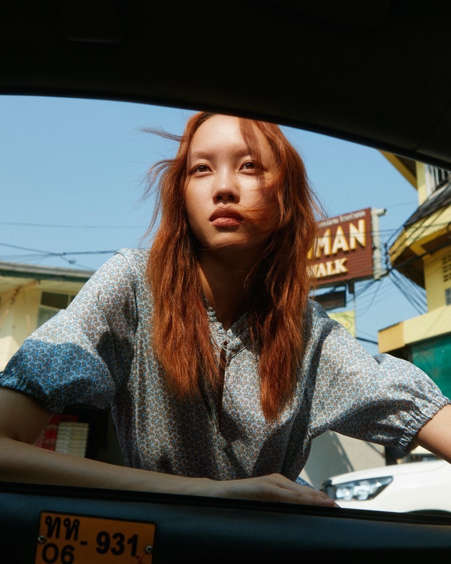 จิม ทอมป์สัน ชวนเดินตลาดดอกไม้ในมุมมองใหม่ ดึง “แจน-ใบบุญ” - Baan REm